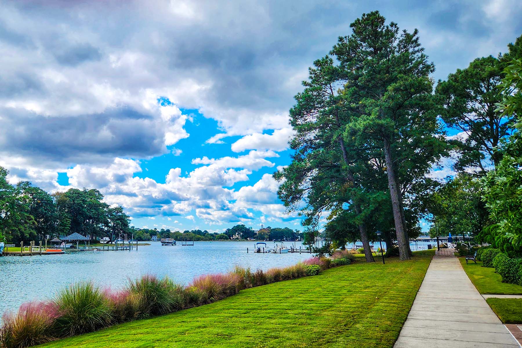 The Algonquin House – on the shores of the Lafayette